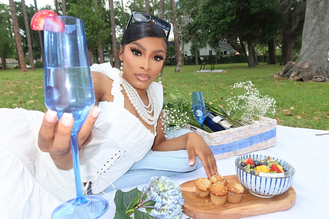 Women’s Online Clothing Store – Kourageous